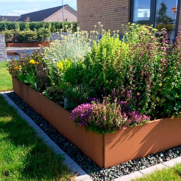 Højbede i jern der ruster - Land Classic - flere længder. Flot rusten ...